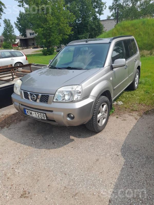 Grey Nissan X-Trail 2004 in Tukums, with an engine capacity of 2.20 L and mileage of 0 thousand km for 580 €, photo 1 on AUTOMOTO.COM.LV