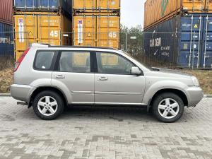 Grey Nissan X-Trail 2004 in Vilnius, with an engine capacity of 2.18 L and mileage of 240 thousand km for 1350 €, photo 5 on AUTOMOTO.COM.LV
