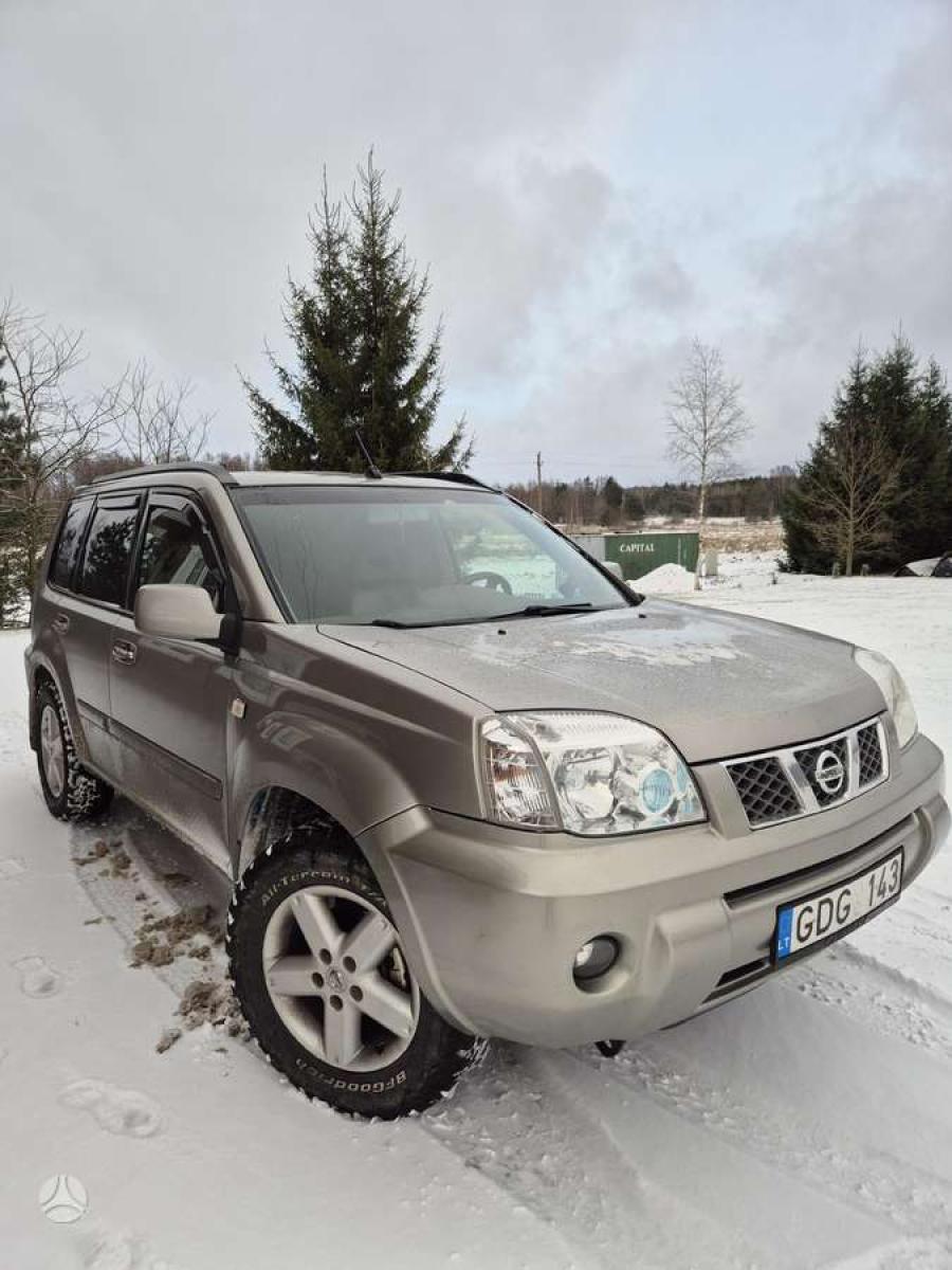 Pelēks Nissan X-Trail 2004 Molėtai, ar dzinēja tilpumu 2.18 L un nobraukumu 264 tūkst. km par 4001 €, foto 2 vietnē AUTOMOTO.COM.LV