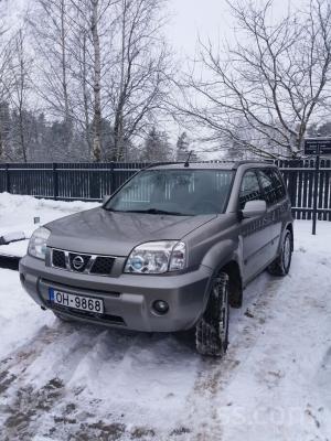Grey Nissan X-Trail 2004 in Riga, with an engine capacity of 2.20 L and mileage of 273 thousand km for 2290 €, photo  on AUTOMOTO.COM.LV