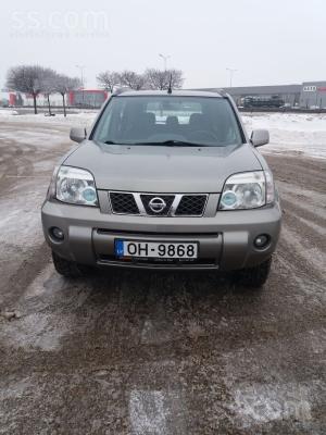 Grey Nissan X-Trail 2004 in Riga, with an engine capacity of 2.20 L and mileage of 273 thousand km for 2290 €, photo 13 on AUTOMOTO.COM.LV