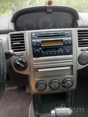 Pelēks Nissan X-Trail 2004 Daugavpils, ar dzinēja tilpumu 2.50 L un nobraukumu 292 tūkst. km par 1690 €, foto 6 vietnē AUTOMOTO.COM.LV