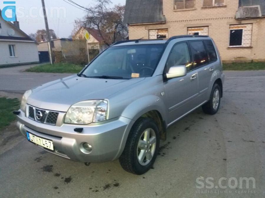 Pelēks Nissan X-Trail 2004 Daugavpils, ar dzinēja tilpumu 2.50 L un nobraukumu 292 tūkst. km par 1690 €, foto 9 vietnē AUTOMOTO.COM.LV