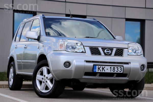 Pelēks Nissan X-Trail 2004 Tukums, ar dzinēja tilpumu 2.20 L un nobraukumu 232 tūkst. km par 2750 €, foto 1 vietnē AUTOMOTO.COM.LV