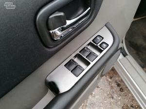 Pelēks Nissan X-Trail 2004 Utena, ar dzinēja tilpumu 2.50 L un nobraukumu 292 tūkst. km par 1850 €, foto 14 vietnē AUTOMOTO.COM.LV