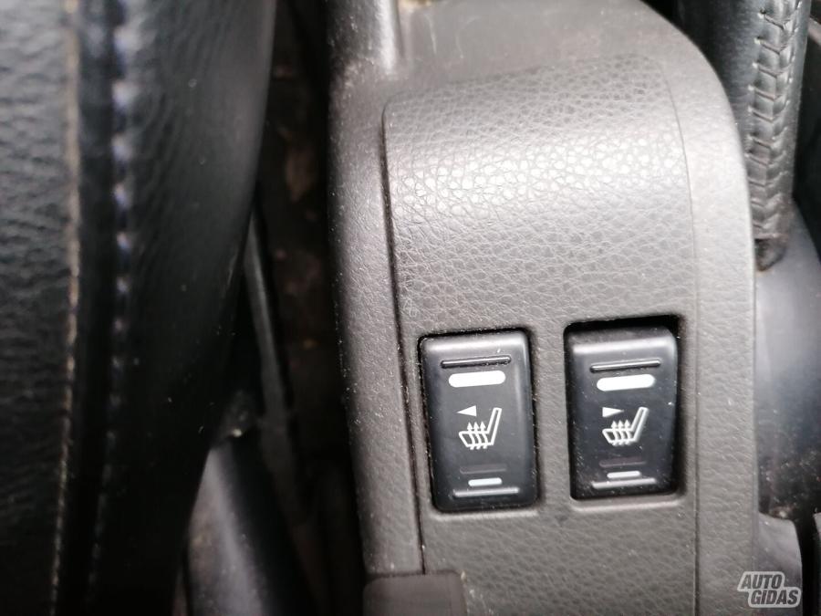 Grey Nissan X-Trail 2004 in Utena, with an engine capacity of 2.50 L and mileage of 292 thousand km for 1850 €, photo 18 on AUTOMOTO.COM.LV