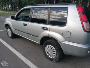 Серый Ниссан ИксТрейл 2004 в Молетай, объемом двигателя 2.00 л и пробегом 317 тыс. км за 1100 €, фото 7 на AUTOMOTO.COM.LV