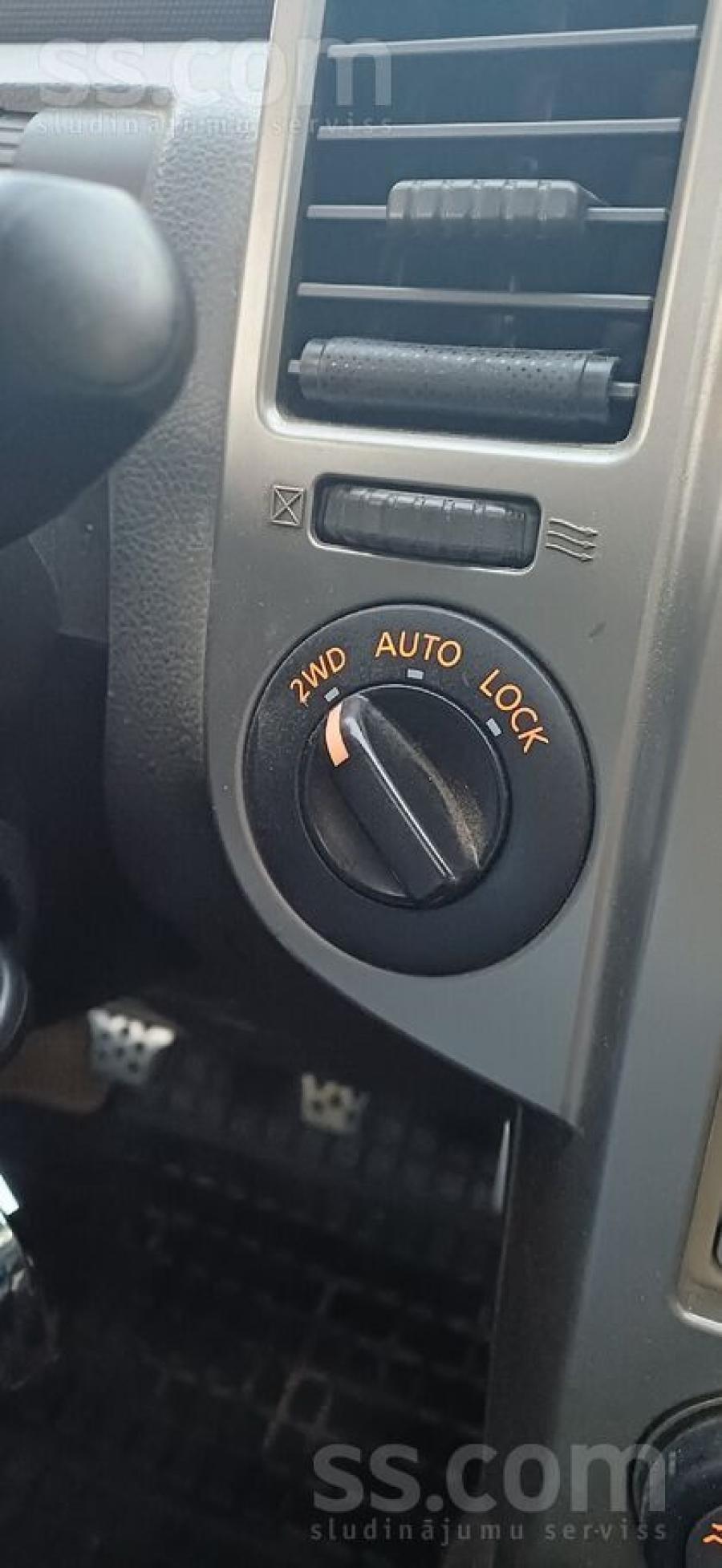 Pelēks Nissan X-Trail 2004 Rīga, ar dzinēja tilpumu 2.20 L un nobraukumu 276 tūkst. km par 1850 €, foto 22 vietnē AUTOMOTO.COM.LV
