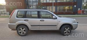Grey Nissan X-Trail 2004 in Daugavpils, with an engine capacity of 2.20 L and mileage of 376 thousand km for 850 €, photo 5 on AUTOMOTO.COM.LV