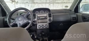 Grey Nissan X-Trail 2004 in Daugavpils, with an engine capacity of 2.20 L and mileage of 376 thousand km for 850 €, photo 15 on AUTOMOTO.COM.LV