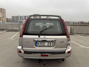 Pelēks Nissan X-Trail 2005 Viļņa, ar dzinēja tilpumu 2.20 L un nobraukumu 240 tūkst. km par 1999 €, foto 6 vietnē AUTOMOTO.COM.LV