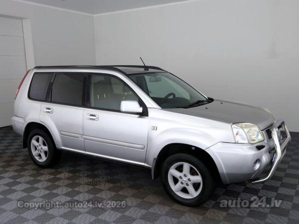 Grey Nissan X-Trail 2005 in Tallinn, with an engine capacity of 2.50 L and mileage of 293 thousand km for 1299 €, photo 1 on AUTOMOTO.COM.LV