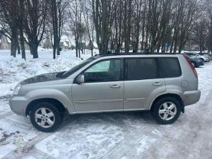 Grey Nissan X-Trail 2005 in Gargzdai, with an engine capacity of 2.18 L and mileage of 399 thousand km for 1950 €, photo  on AUTOMOTO.COM.LV