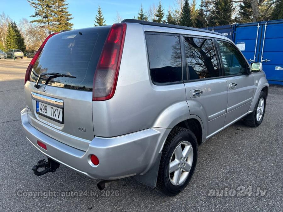 Pelēks Nissan X-Trail 2005 Paide, ar dzinēja tilpumu 2.20 L un nobraukumu 388 tūkst. km par 2890 €, foto 5 vietnē AUTOMOTO.COM.LV