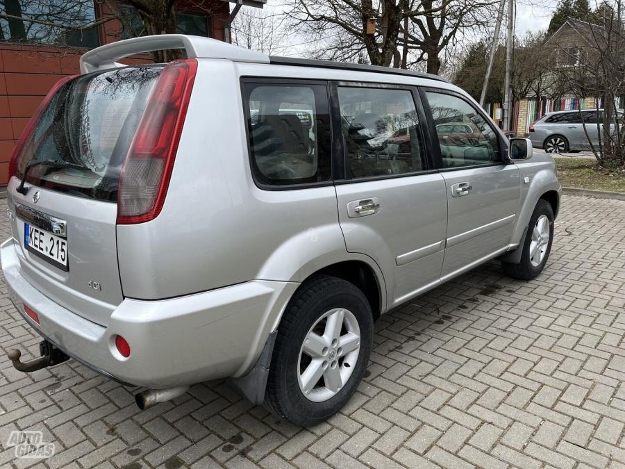 Grey Nissan X-Trail 2005 in Vilnius, with an engine capacity of 2.20 L and mileage of 313 thousand km for 2200 €, photo 7 on AUTOMOTO.COM.LV