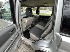 Grey Nissan X-Trail 2005 in Vilnius, with an engine capacity of 2.20 L and mileage of 313 thousand km for 2200 €, photo 9 on AUTOMOTO.COM.LV