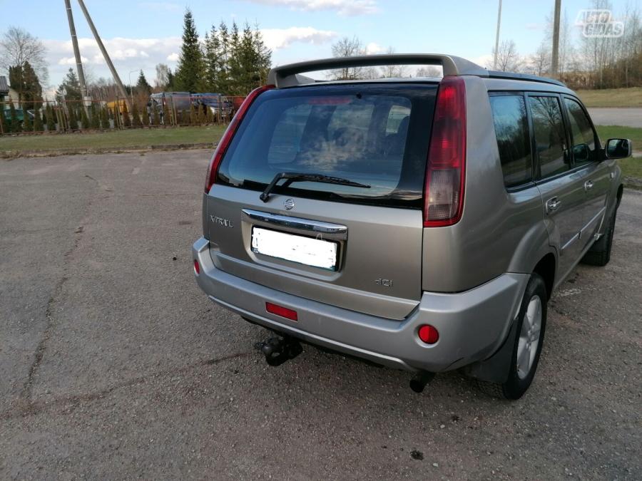 Pelēks Nissan X-Trail 2005 Utena, ar dzinēja tilpumu 2.20 L un nobraukumu 252 tūkst. km par 2150 €, foto 7 vietnē AUTOMOTO.COM.LV