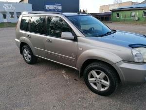 Pelēks Nissan X-Trail 2005 Utena, ar dzinēja tilpumu 2.20 L un nobraukumu 256 tūkst. km par 1650 €, foto 5 vietnē AUTOMOTO.COM.LV