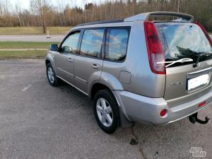 Pelēks Nissan X-Trail 2005 Utena, ar dzinēja tilpumu 2.20 L un nobraukumu 256 tūkst. km par 1650 €, foto 8 vietnē AUTOMOTO.COM.LV