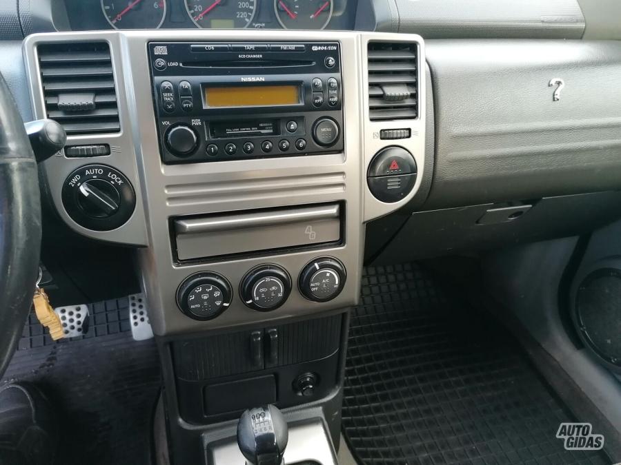 Pelēks Nissan X-Trail 2005 Utena, ar dzinēja tilpumu 2.20 L un nobraukumu 256 tūkst. km par 1650 €, foto 14 vietnē AUTOMOTO.COM.LV