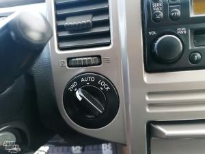 Pelēks Nissan X-Trail 2005 Utena, ar dzinēja tilpumu 2.20 L un nobraukumu 256 tūkst. km par 1650 €, foto 15 vietnē AUTOMOTO.COM.LV