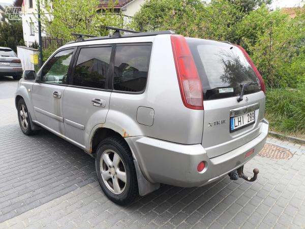 Grey Nissan X-Trail 2005 in Vilnius, with an engine capacity of 2.00 L and mileage of 250 thousand km for 1090 €, photo 6 on AUTOMOTO.COM.LV