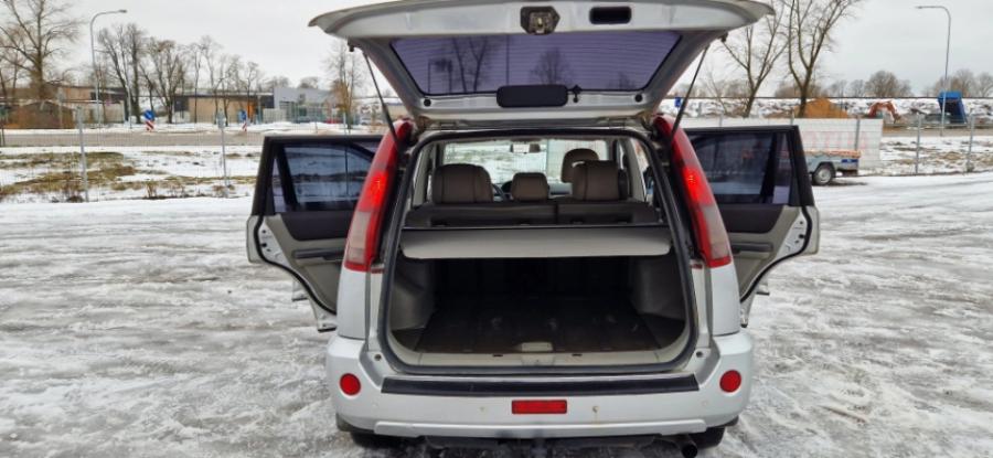 Grey Nissan X-Trail 2005 in Riga, with an engine capacity of 2.20 L and mileage of 317 thousand km for 2850 €, photo 22 on AUTOMOTO.COM.LV