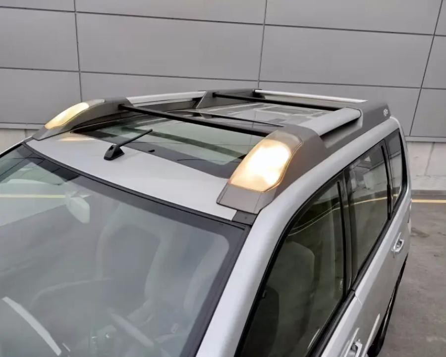Grey Nissan X-Trail 2005 in Riga, with an engine capacity of 2.20 L and mileage of 328 thousand km for 3200 €, photo 6 on AUTOMOTO.COM.LV