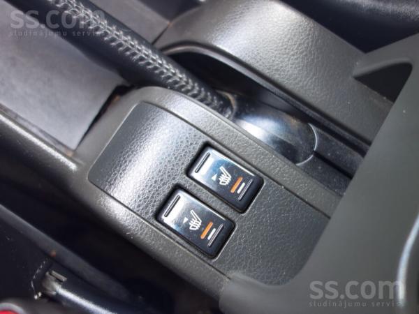 Grey Nissan X-Trail 2005 in Riga, with an engine capacity of 2.20 L and mileage of 212 thousand km for 2850 €, photo 10 on AUTOMOTO.COM.LV