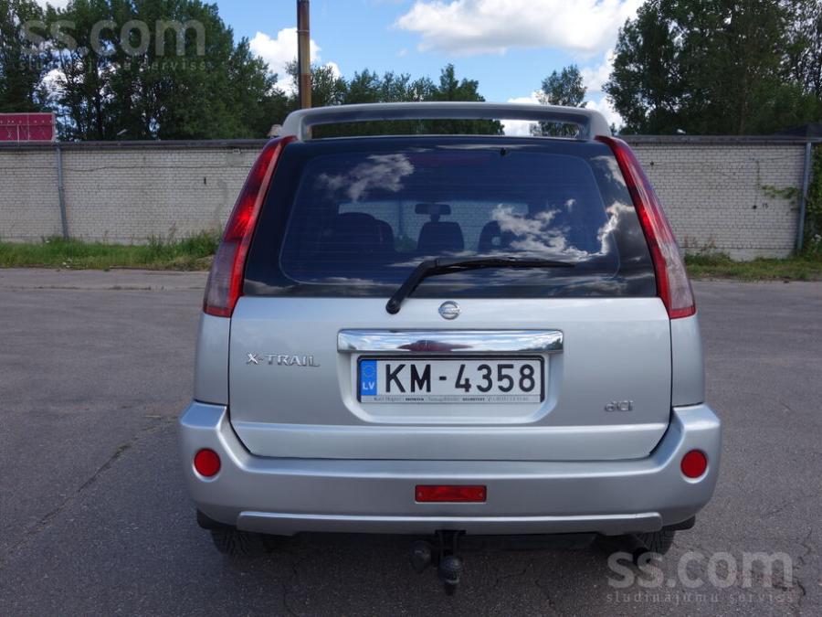Pelēks Nissan X-Trail 2005 Rīga, ar dzinēja tilpumu 2.20 L un nobraukumu 212 tūkst. km par 2850 €, foto 24 vietnē AUTOMOTO.COM.LV