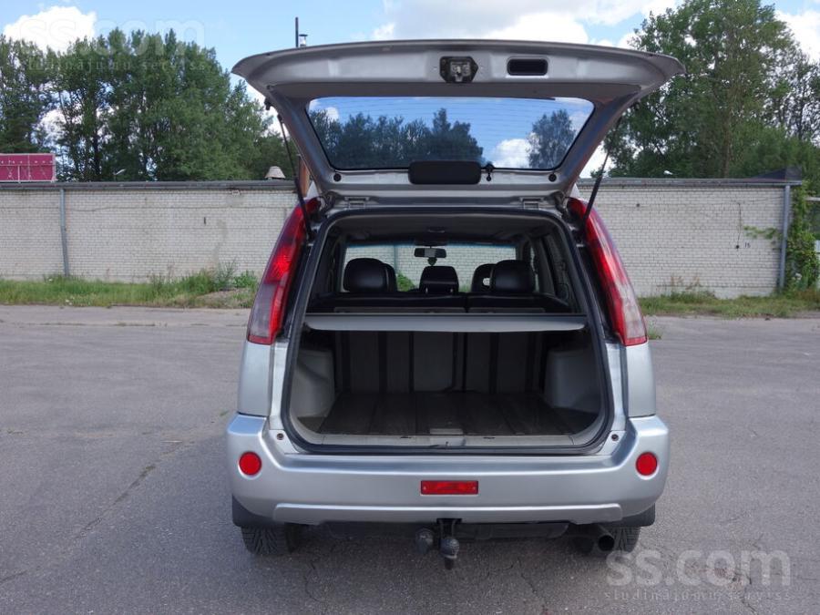 Pelēks Nissan X-Trail 2005 Rīga, ar dzinēja tilpumu 2.20 L un nobraukumu 212 tūkst. km par 2850 €, foto 25 vietnē AUTOMOTO.COM.LV