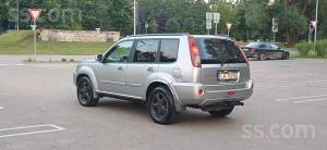 Pelēks Nissan X-Trail 2005 Rīga, ar dzinēja tilpumu 2.20 L un nobraukumu 385 tūkst. km par 1850 €, foto 6 vietnē AUTOMOTO.COM.LV
