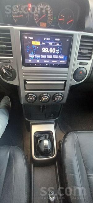Pelēks Nissan X-Trail 2005 Rīga, ar dzinēja tilpumu 2.20 L un nobraukumu 385 tūkst. km par 1850 €, foto 16 vietnē AUTOMOTO.COM.LV