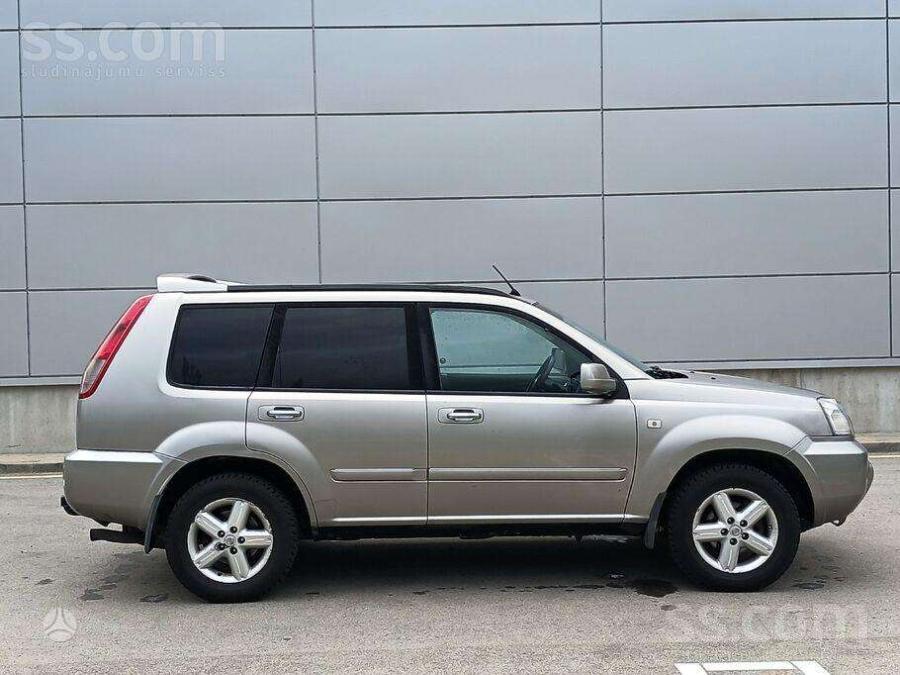 Pelēks Nissan X-Trail 2005 Rīga, ar dzinēja tilpumu 2.18 L un nobraukumu 234 tūkst. km par 1990 €, foto 6 vietnē AUTOMOTO.COM.LV