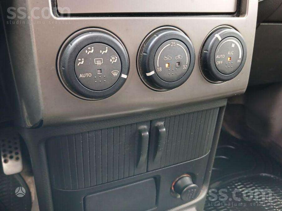Pelēks Nissan X-Trail 2005 Rīga, ar dzinēja tilpumu 2.18 L un nobraukumu 234 tūkst. km par 1990 €, foto 13 vietnē AUTOMOTO.COM.LV
