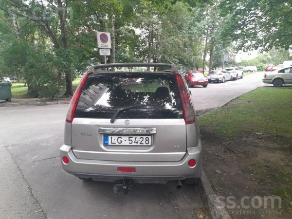 Pelēks Nissan X-Trail 2005 Rīga, ar dzinēja tilpumu 2.20 L un nobraukumu 334 tūkst. km par 800 €, foto 4 vietnē AUTOMOTO.COM.LV