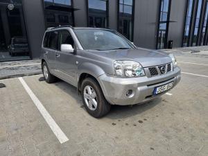 Pelēks Nissan X-Trail 2005 Viļņa, ar dzinēja tilpumu 2.18 L un nobraukumu 340 tūkst. km par 1600 €, foto  vietnē AUTOMOTO.COM.LV