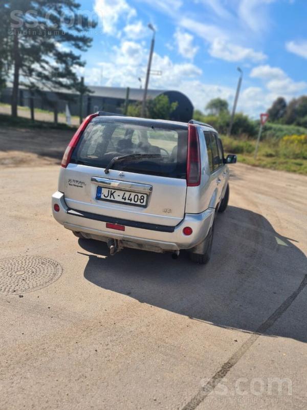 Pelēks Nissan X-Trail 2005 Rēzekne, ar dzinēja tilpumu 2.20 L un nobraukumu 307 tūkst. km par 1550 €, foto 5 vietnē AUTOMOTO.COM.LV