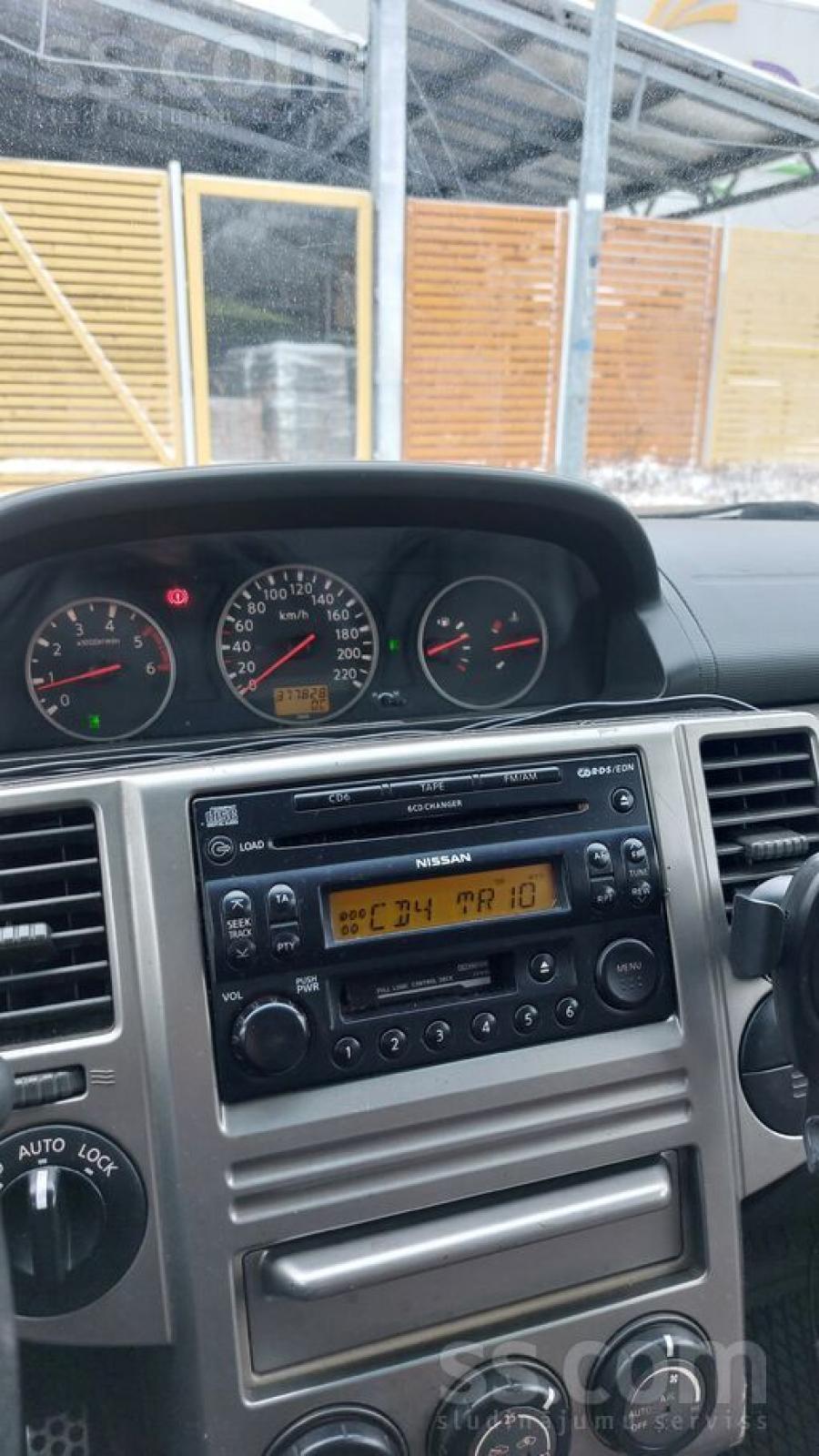 Pelēks Nissan X-Trail 2005 Jelgava, ar dzinēja tilpumu 2.20 L un nobraukumu 377 tūkst. km par 2350 €, foto 8 vietnē AUTOMOTO.COM.LV