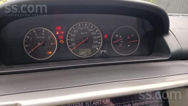 Pelēks Nissan X-Trail 2005 Rīga, ar dzinēja tilpumu 2.20 L un nobraukumu 269 tūkst. km par 1950 €, foto 6 vietnē AUTOMOTO.COM.LV