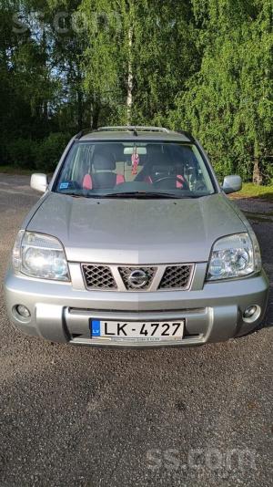 Grey Nissan X-Trail 2006 in Cesis, with an engine capacity of 2.20 L and mileage of 291 thousand km for 5550 €, photo 6 on AUTOMOTO.COM.LV