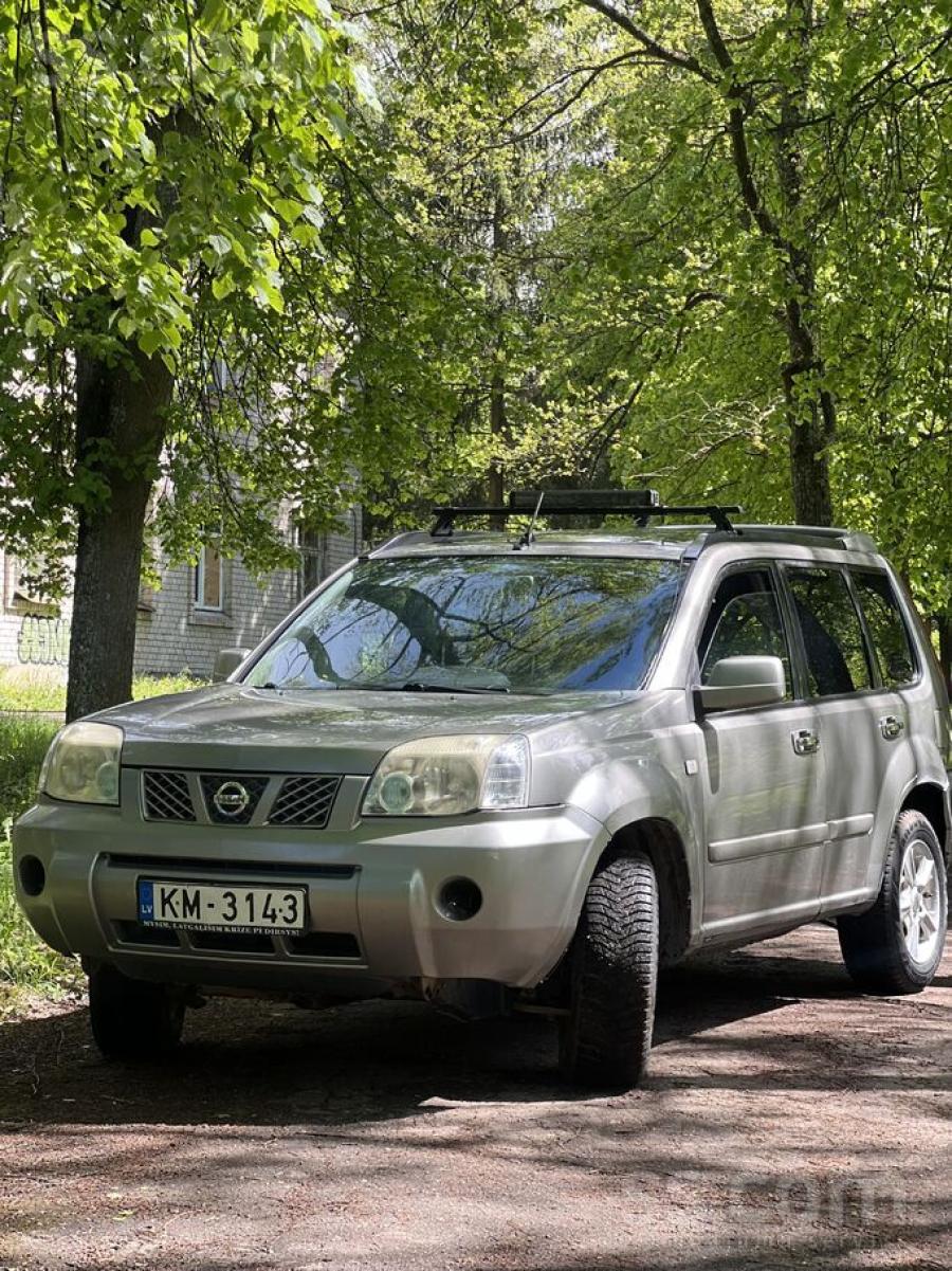 Grey Nissan X-Trail 2006 in Rezekne, with an engine capacity of 2.20 L and mileage of 0 thousand km for 2700 €, photo 1 on AUTOMOTO.COM.LV