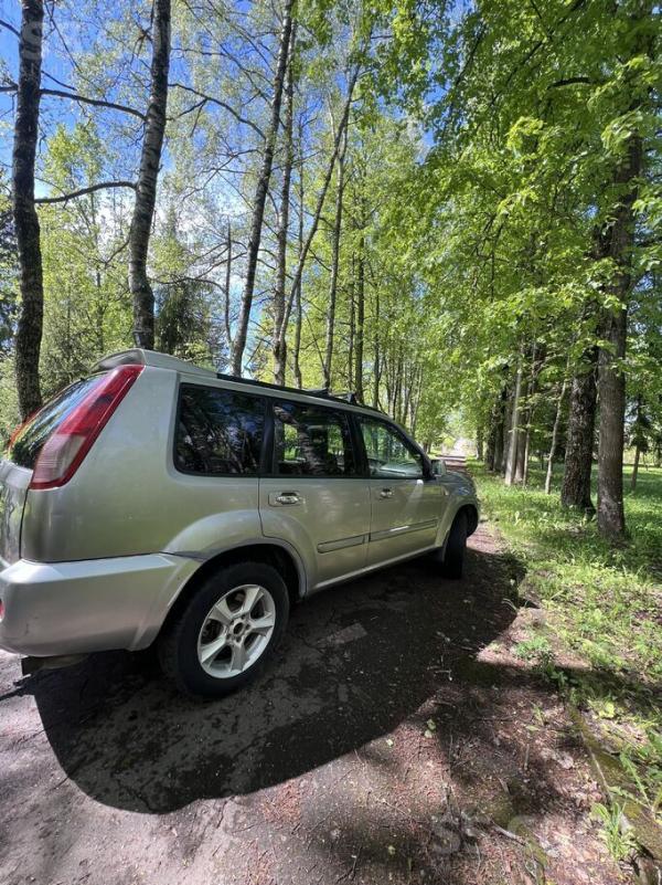 Grey Nissan X-Trail 2006 in Rezekne, with an engine capacity of 2.20 L and mileage of 0 thousand km for 2700 €, photo 6 on AUTOMOTO.COM.LV