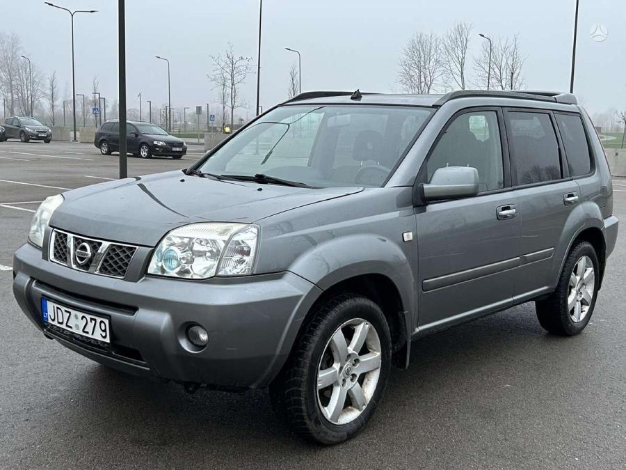 Pelēks Nissan X-Trail 2006 Ukmergė, ar dzinēja tilpumu 2.18 L un nobraukumu 243 tūkst. km par 2650 €, foto 1 vietnē AUTOMOTO.COM.LV