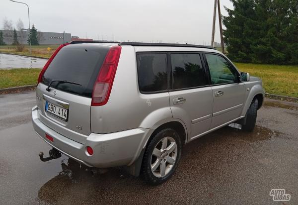 Grey Nissan X-Trail 2006 in Telschi, with an engine capacity of 2.20 L and mileage of 260 thousand km for 2499 €, photo 1 on AUTOMOTO.COM.LV