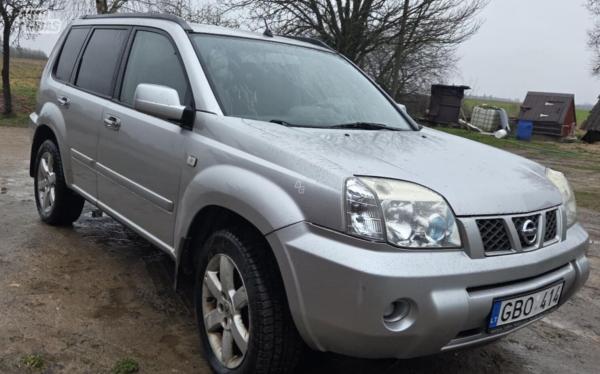 Grey Nissan X-Trail 2006 in Telschi, with an engine capacity of 2.20 L and mileage of 260 thousand km for 2499 €, photo 10 on AUTOMOTO.COM.LV