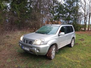 Grey Nissan X-Trail 2006 in Telschi, with an engine capacity of 2.20 L and mileage of 262 thousand km for 2500 €, photo 5 on AUTOMOTO.COM.LV