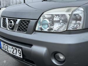 Grey Nissan X-Trail 2006 in Ukmerge, with an engine capacity of 2.18 L and mileage of 243 thousand km for 2350 €, photo 12 on AUTOMOTO.COM.LV