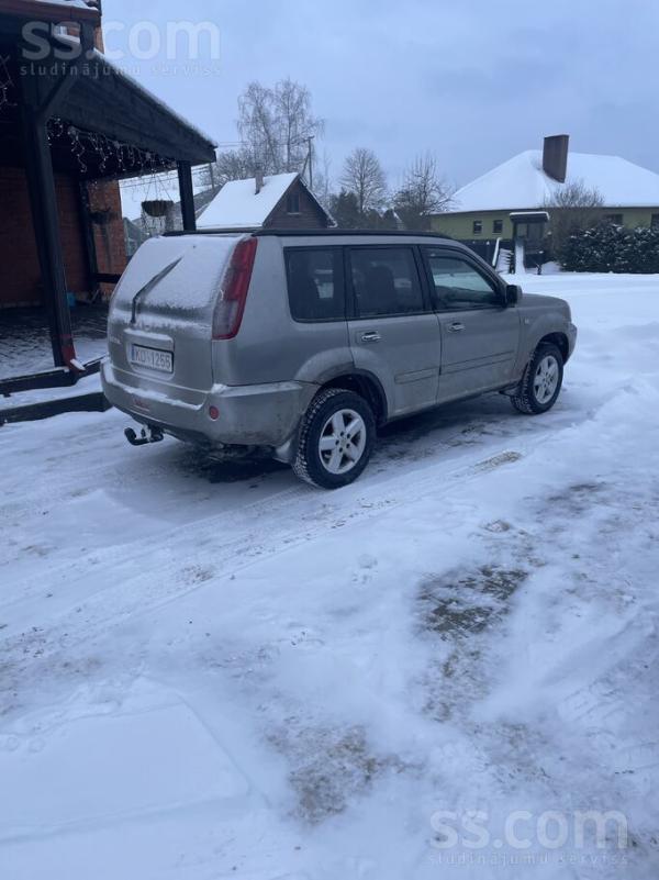 Grey Nissan X-Trail 2006 in Aizkraukle, with an engine capacity of 2.20 L and mileage of 310 thousand km for 2000 €, photo 2 on AUTOMOTO.COM.LV