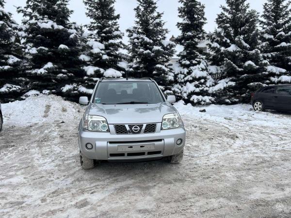 Pelēks Nissan X-Trail 2006 Utena, ar dzinēja tilpumu 2.18 L un nobraukumu 271 tūkst. km par 3200 €, foto 2 vietnē AUTOMOTO.COM.LV